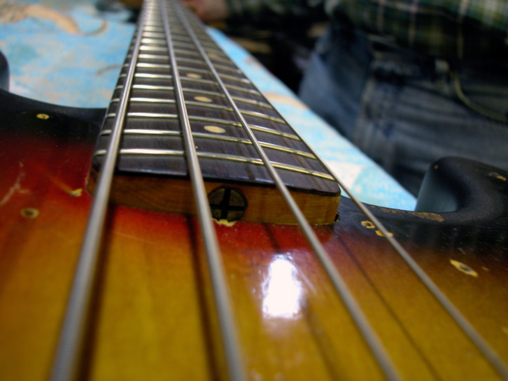 Basso elettrico Fender Jazz Bass del 1963 – Mari by Redivivus